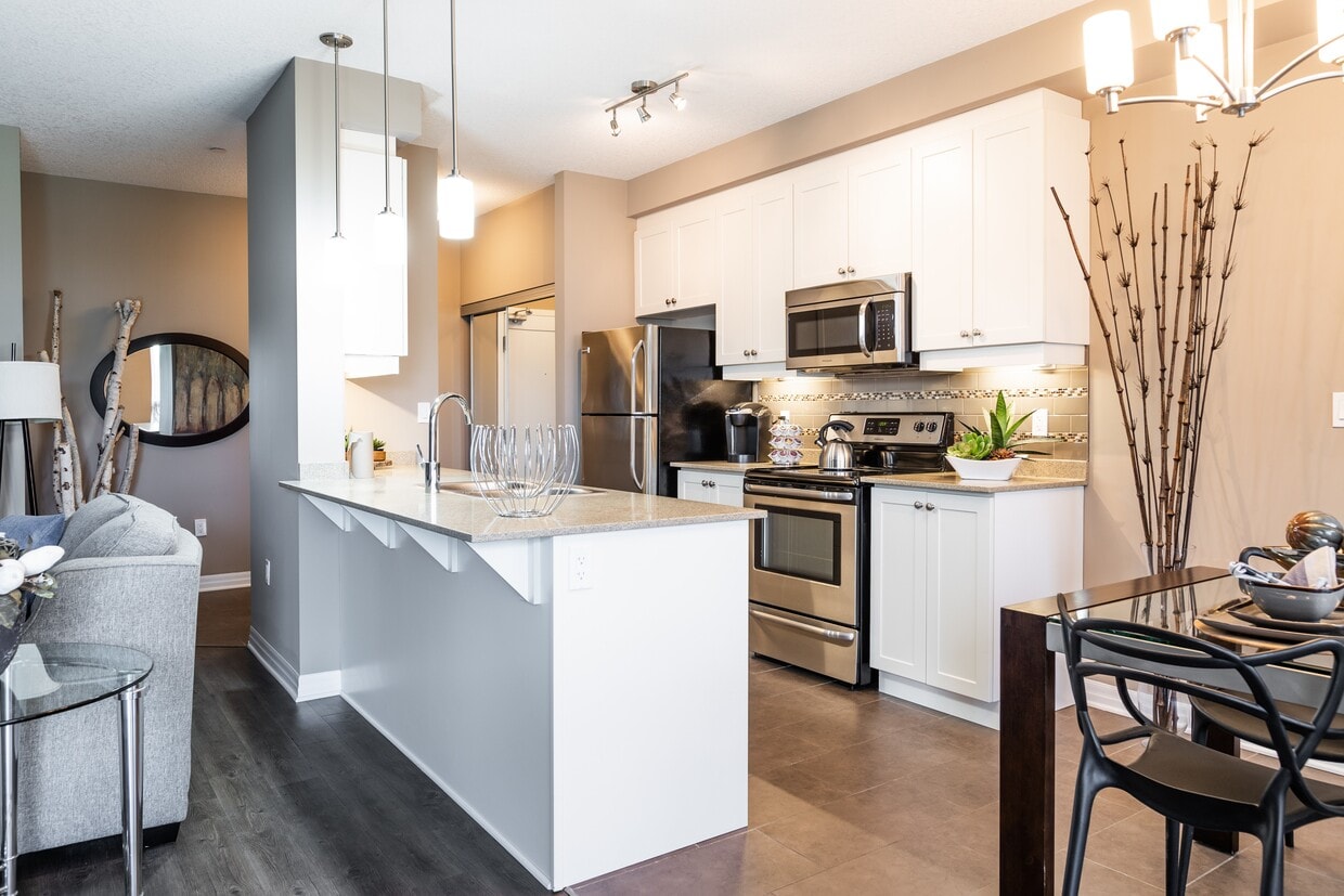 Pomeroy Place Appartements - 905 Southdale Rd W London, ON | Apartments.com