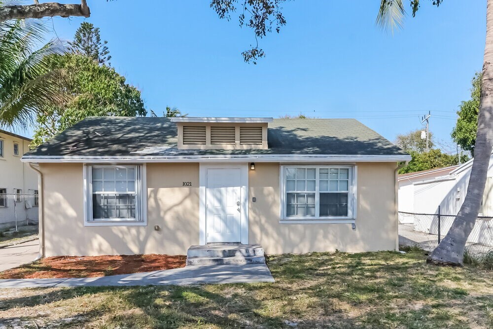 1021 S L St, Lake Worth Beach, FL 33460 | Apartments.com