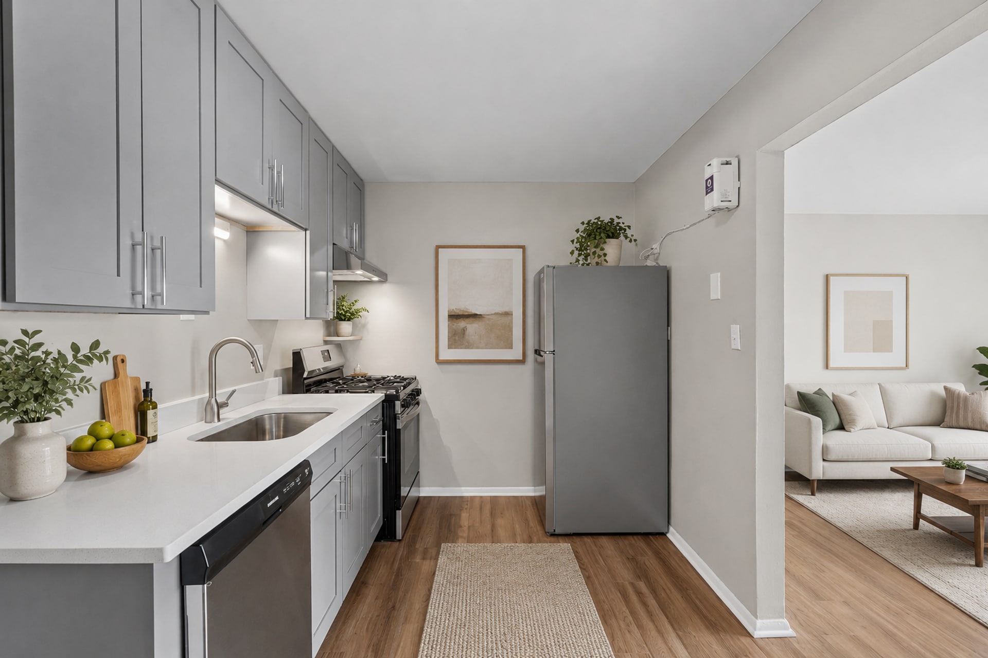 Hoffman Hills Apartments - 725 W Bode Cir Hoffman Estates, IL 60169 ...