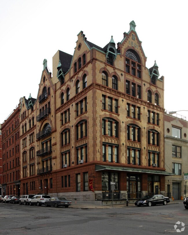 FLEMING SMITH WAREHOUSE Rentals - New York, NY | Apartments.com