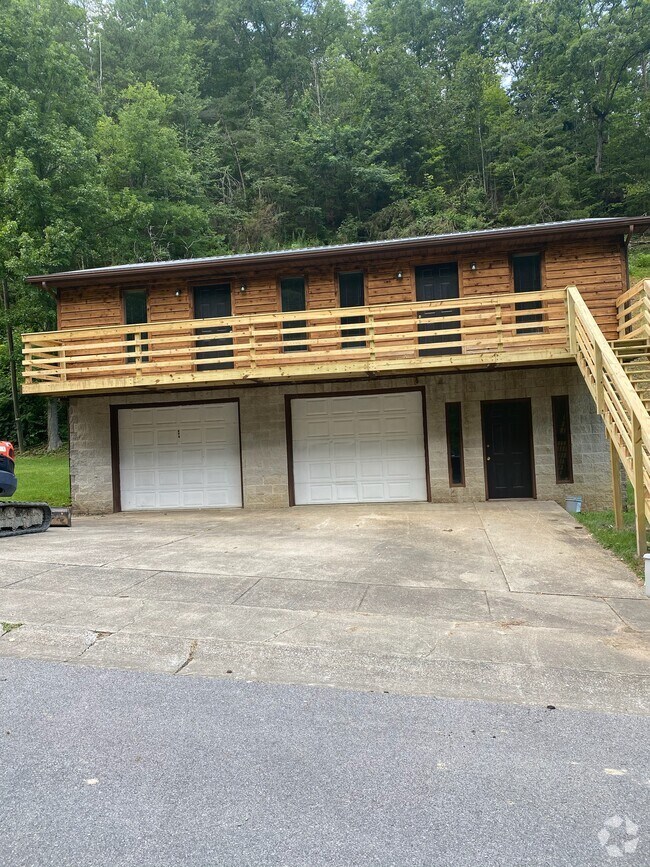 Apartments for Rent in Weeksbury KY with Washer & Dryer - Updated Today ...