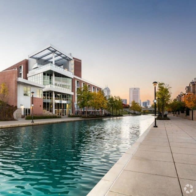 The Canal Apartments for Rent with Hardwood Floors - Indianapolis, IN ...