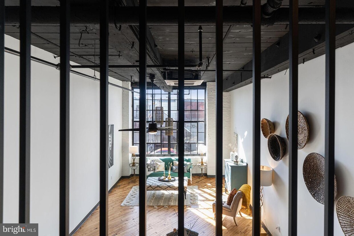 3450 J St Unit 1 BEDROOM LOFT, Philadelphia, PA 19134 - Room for Rent ...