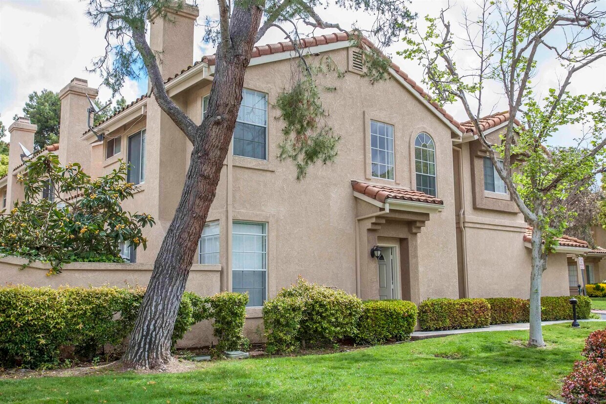 12381 Springwater Point, San Diego, CA 92128 - Townhome Rentals in San ...