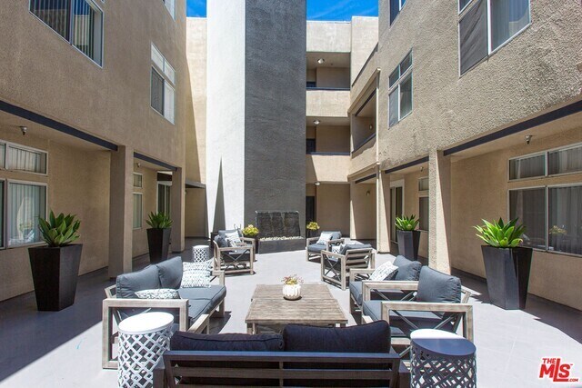 11471 Riverside Dr Unit 104, Los Angeles, CA 91602 - Room for Rent in ...