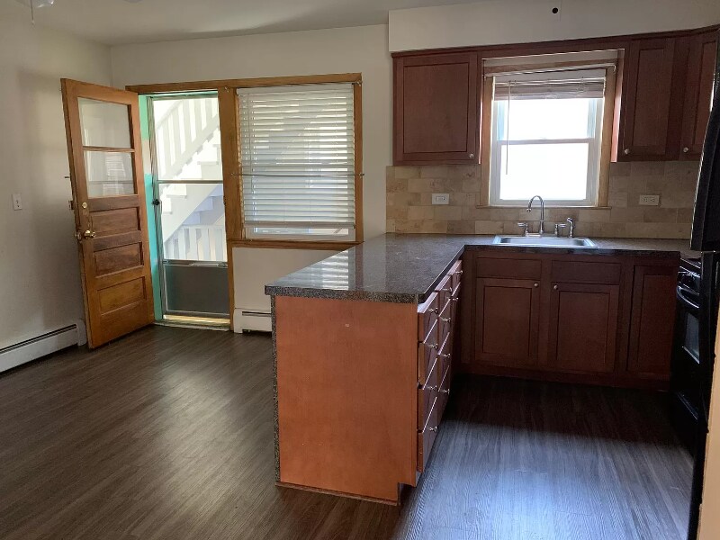 5838 W Montrose Ave Unit 1N, Chicago, IL 60634 | Apartments.com