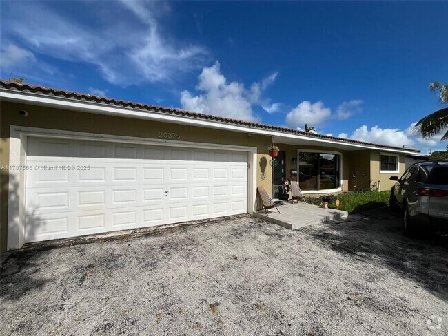 Oak Forest Gated Apartments for Rent - Miami, FL - Updated Today | Apartments.com