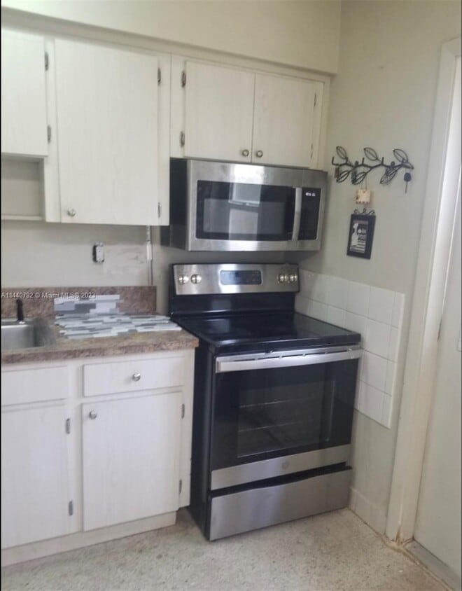 1071 adams Unit I, Florida City, FL 33034 - Condo for Rent in Florida ...