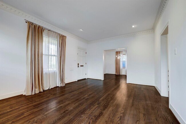 2622 Westgate Dr, Houston, TX 77098 - House Rental in Houston, TX ...