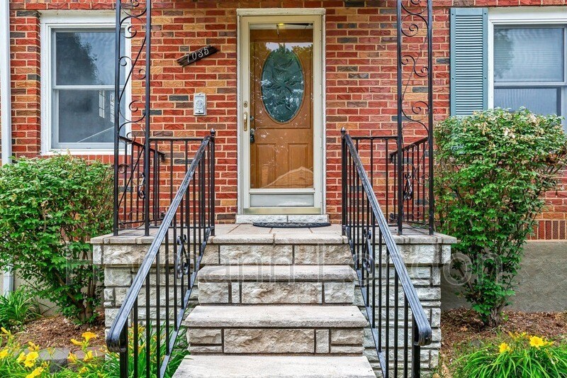 7035 Plainview Ave, St. Louis, MO 63109 - House Rental in St. Louis, MO ...