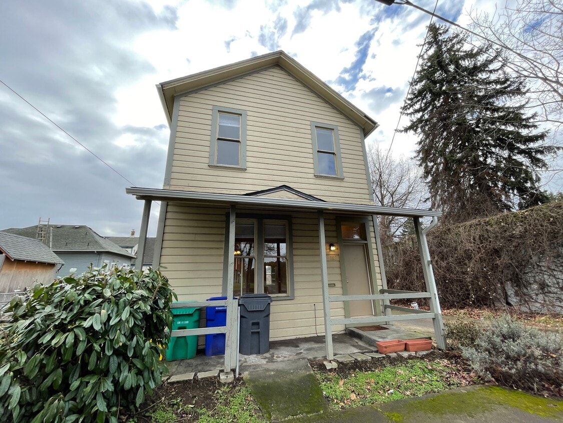 1118 N Shaver St, Portland, OR 97227 - House Rental in Portland, OR ...