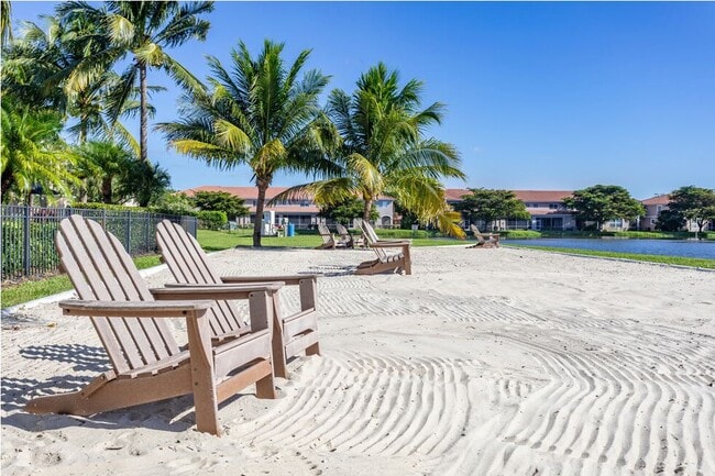 Colonnade at the Forumn Apartments for Rent with a Dog Park - Fort ...