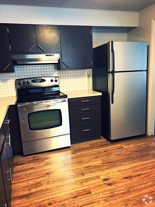 Midtown Anchorage Apartments for Rent with a Yard - Anchorage, AK - 3 ...