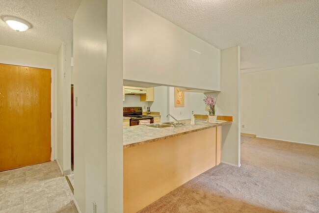 Stirling Place - 87 Stirling Rd NW Edmonton, AB | Apartments.com
