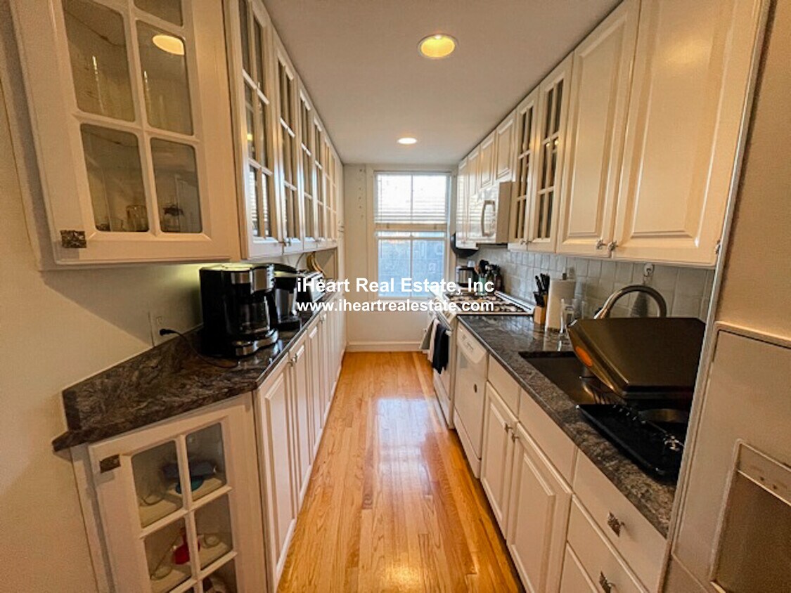 58 Dwight St Unit G, Boston, MA 02118 - 58 Dwight St Boston, MA 02118 | Apartments.com