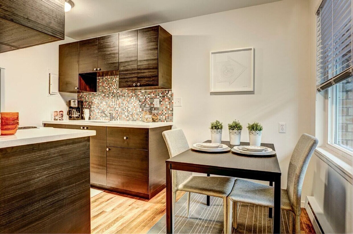 The Standard - 512 5Th Ave W Seattle, WA 98119 | Apartments.com