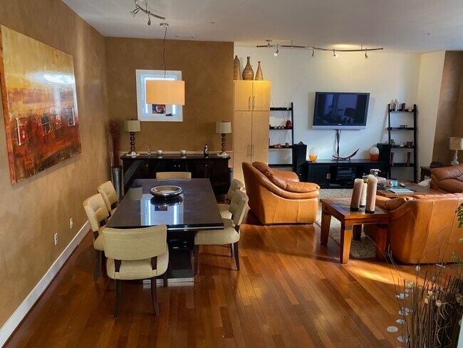 Randolph Apartments for Rent with a Garage - Richmond, VA - Updated ...