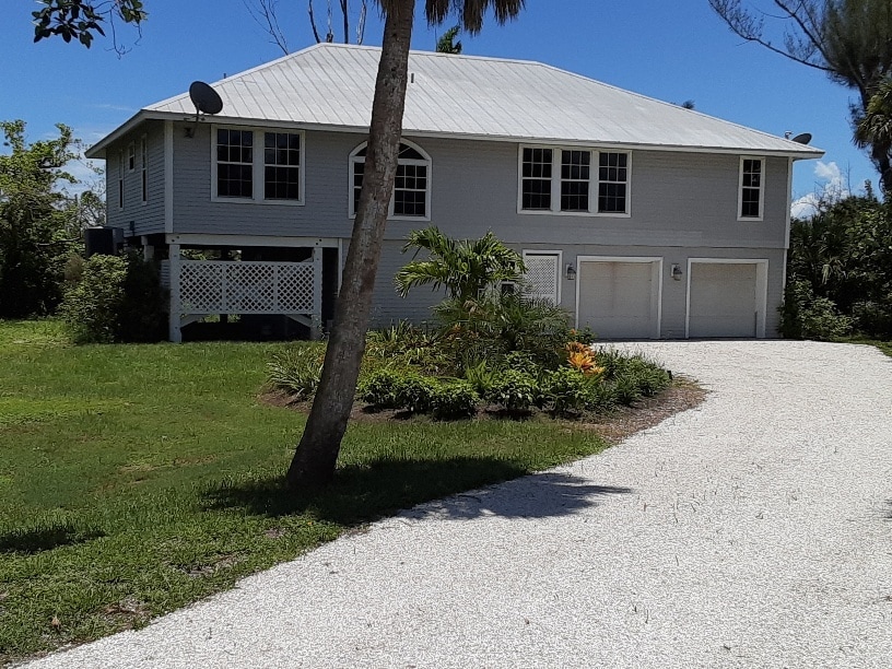 1882 Farm Trail, Sanibel, FL 33957 - House Rental in Sanibel, FL ...