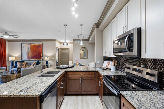 Spring Valley Apartments for Rent with High Ceilings - Altamonte ...