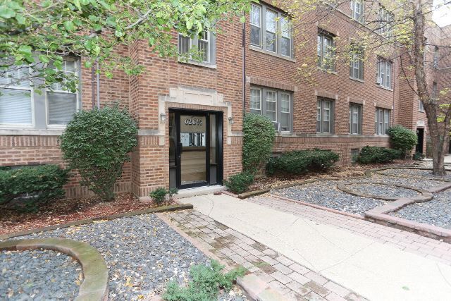 629.5 W Barry Ave Unit N3, Chicago, IL 60657 | Apartments.com