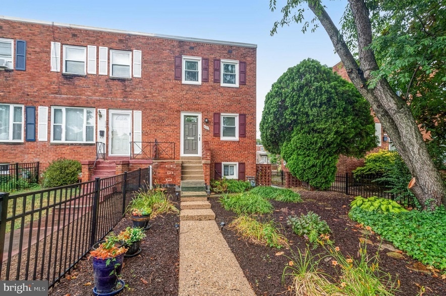 610 S Fayette St, Alexandria, VA 22314 | Apartments.com