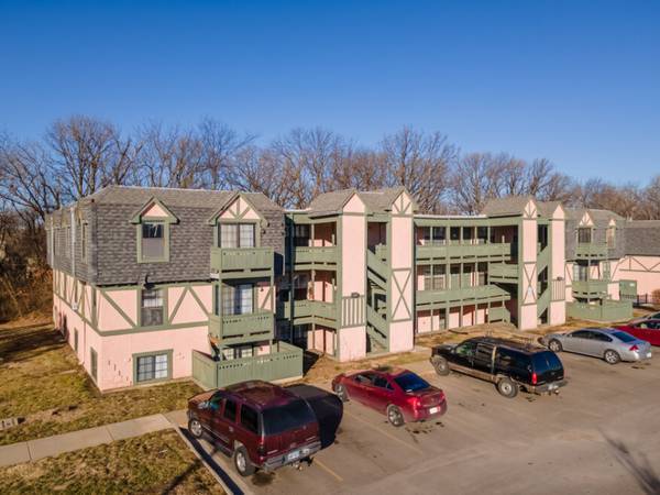 Kensington Park Apartments - Apartments in Topeka, KS | Apartments.com