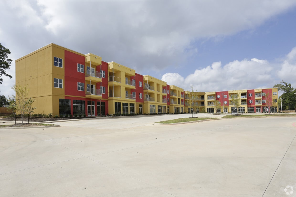 City Center Apartments Apartments - 616 City Center Way Longview, TX ...