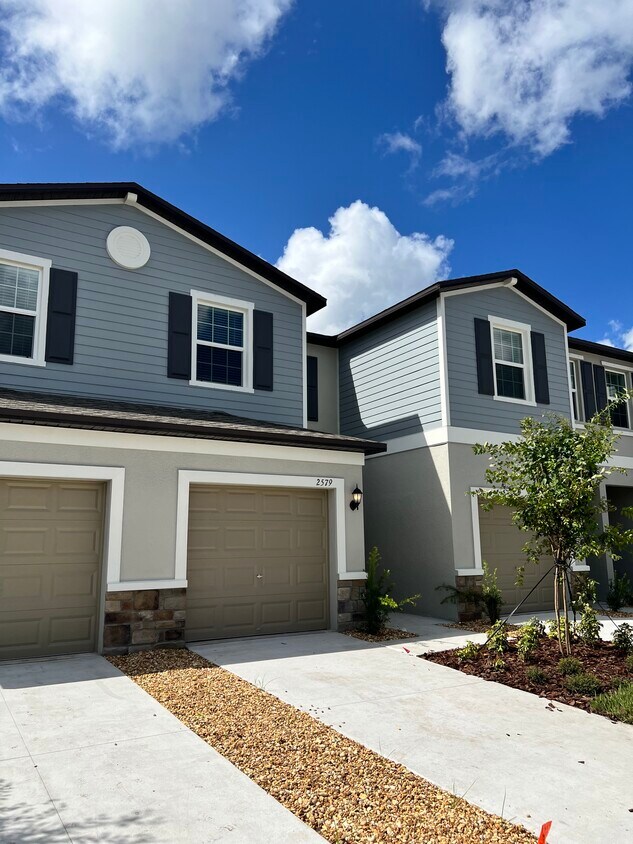2579 Sunray Venus Way, Ruskin, FL 33570 - Townhome Rentals in Ruskin FL | Apartments.com