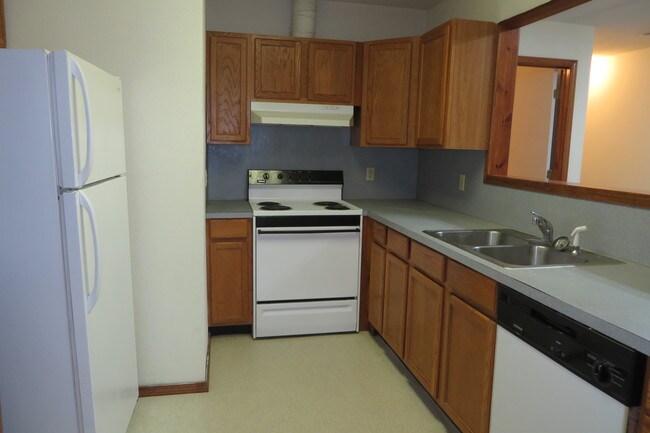 Sunridge Estates - Apartments in Enid, OK | Apartments.com