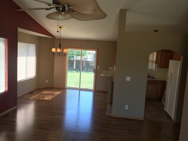 2218 E Carriage Dr, Derby, KS 67037 - House Rental in Derby, KS ...