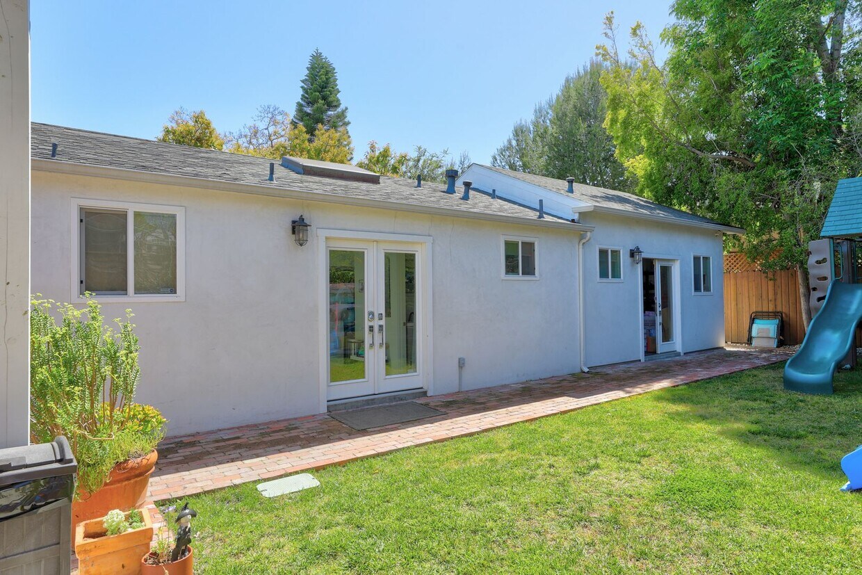 368 N Shaffer St Unit B, Orange, CA 92866 - Room for Rent in Orange, CA ...
