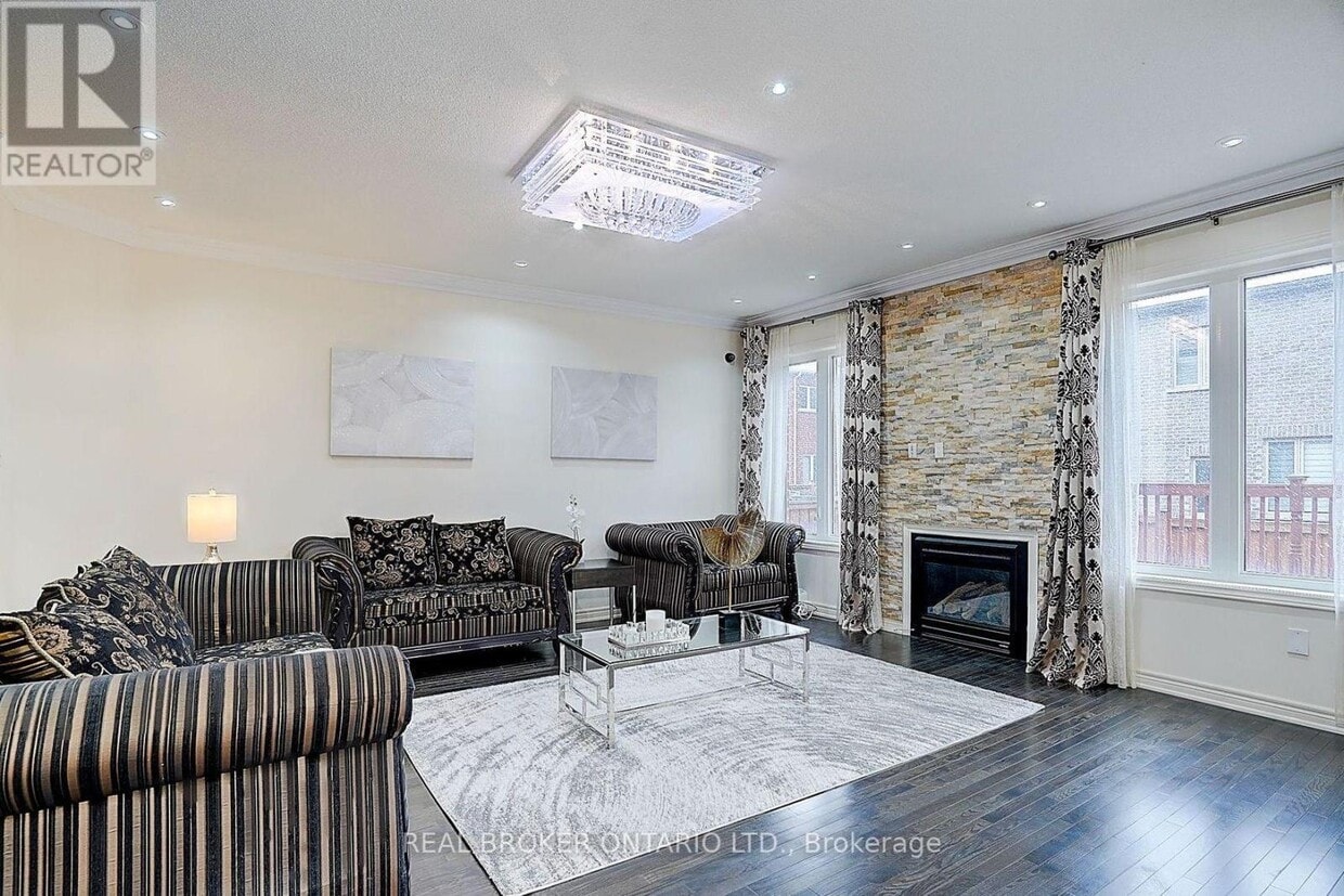 99 Henry Bauer Ave, Markham, ON L6C 2E9 - Maison à Louer à Markham, ON ...