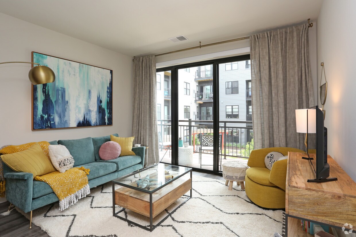 Synergy at the Mayfair Apartments - 11221 Synergy Dr Wauwatosa, WI ...