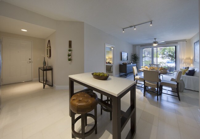 Solle Davie Luxury Apartments - Davie, FL | Apartments.com