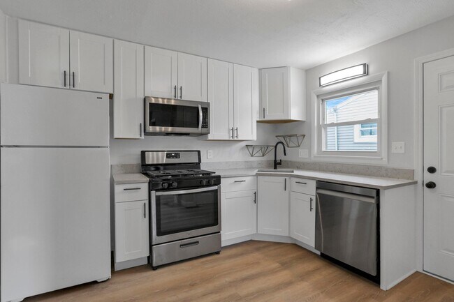 1709 Kenmore Rd, Columbus, OH 43219 - House Rental in Columbus, OH ...