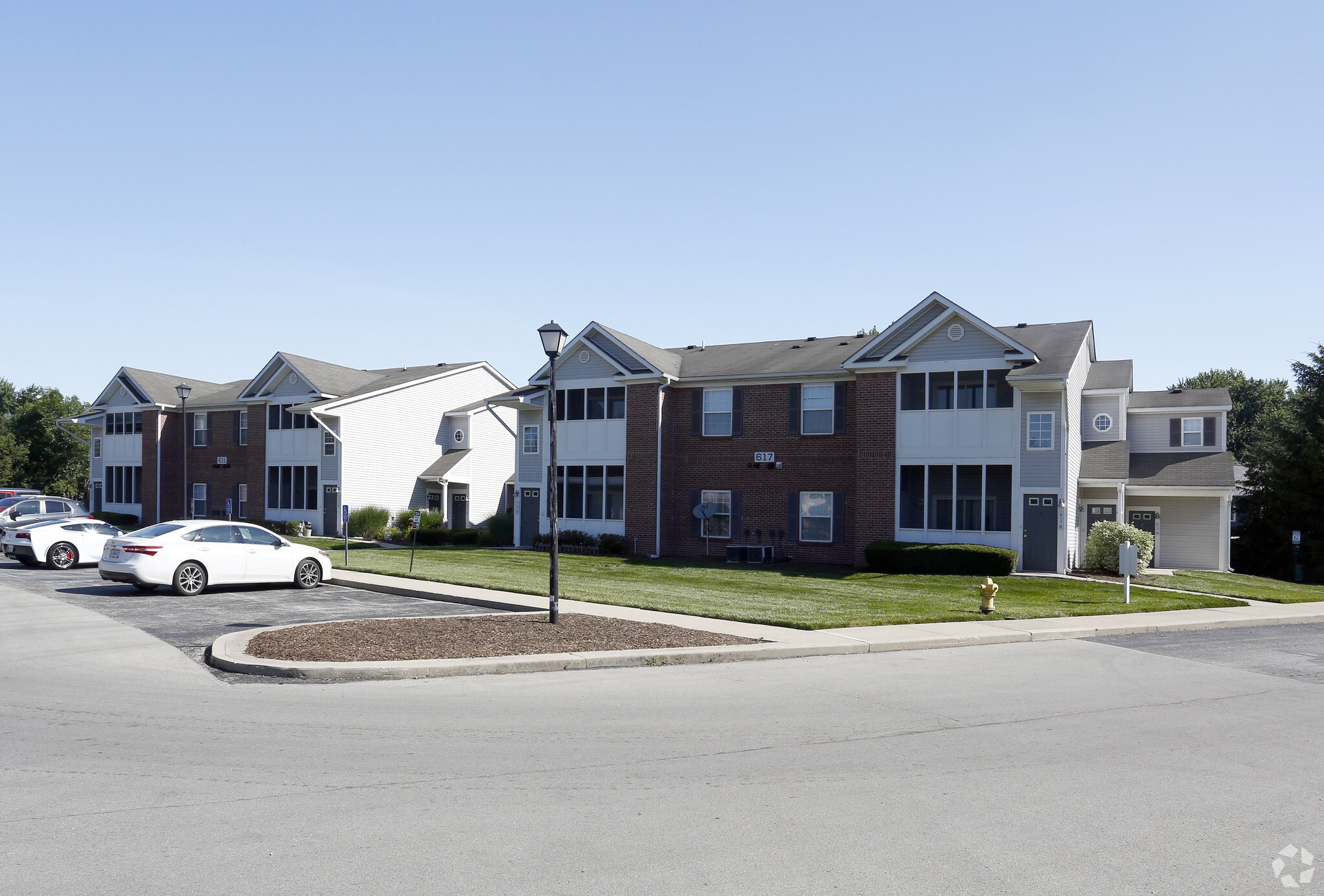 Jefferson Place Apartments - 602 Bradley Dr Fortville, IN 46040 ...