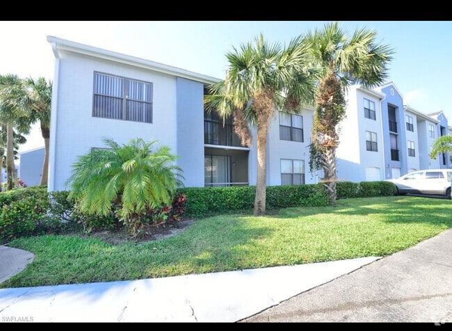Musa at Daniels Apartments for Rent with a Garage - Fort Myers, FL - 13 ...