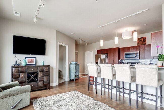 Walkers Point Apartments for Rent - Milwaukee, WI - Updated Today ...