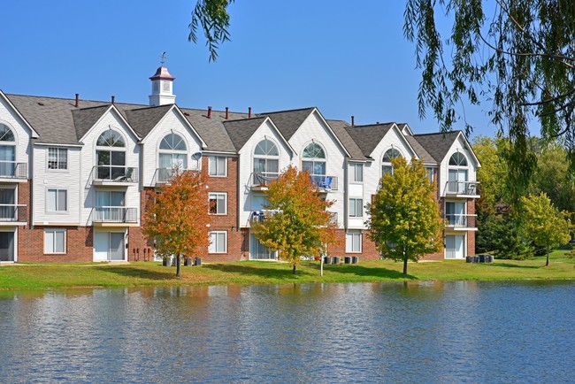 The Springs Apartment Homes Apartments - 30995 Springlake Blvd Novi, MI ...