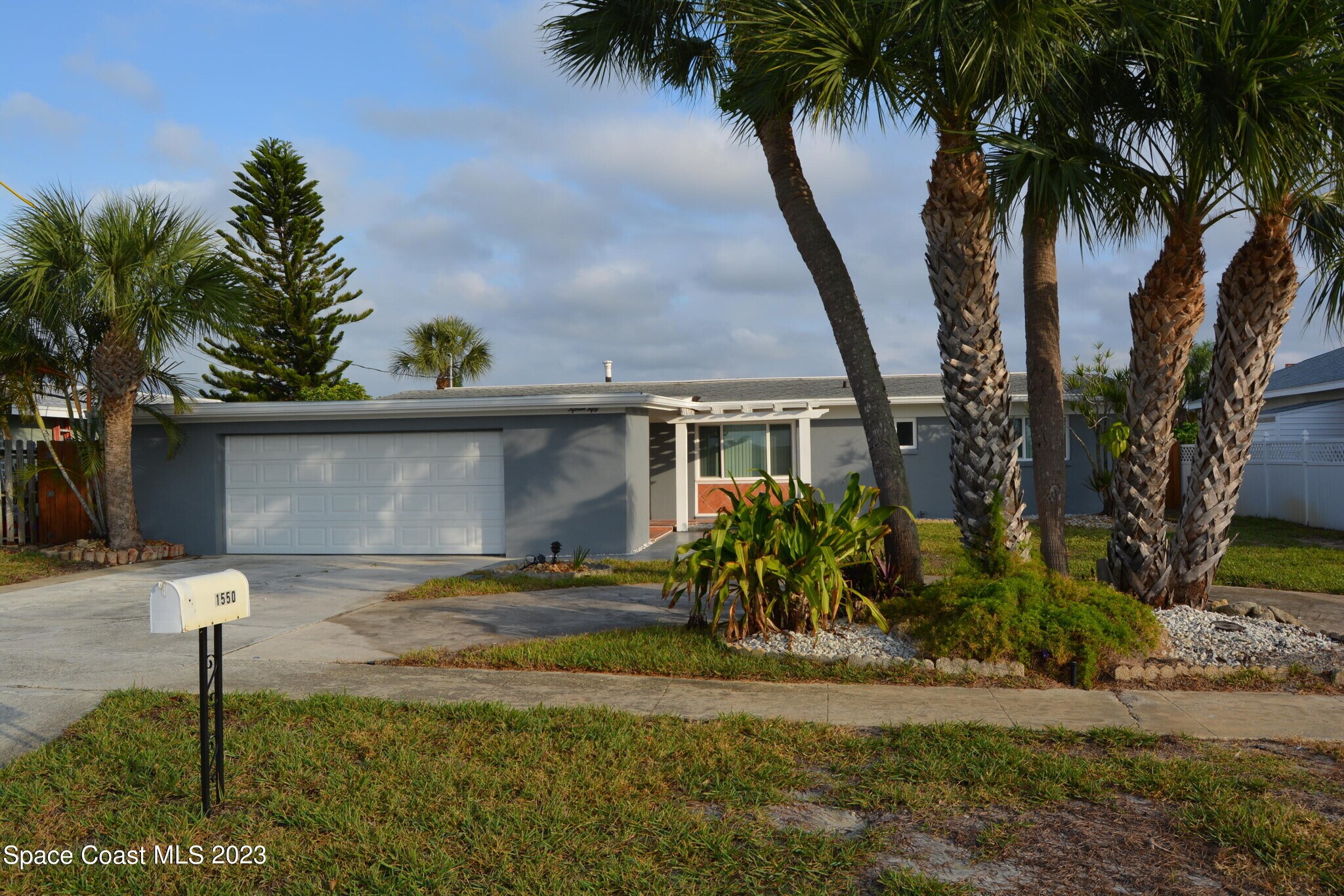 1550 W Central Ave, Merritt Island, FL 32952 - House Rental in Merritt ...