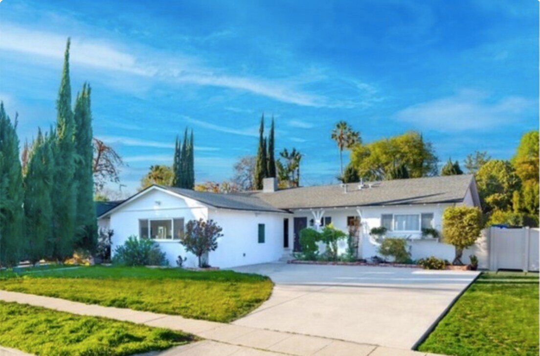 22259 Haynes St, Woodland Hills, CA 91303 - House Rental in Woodland ...