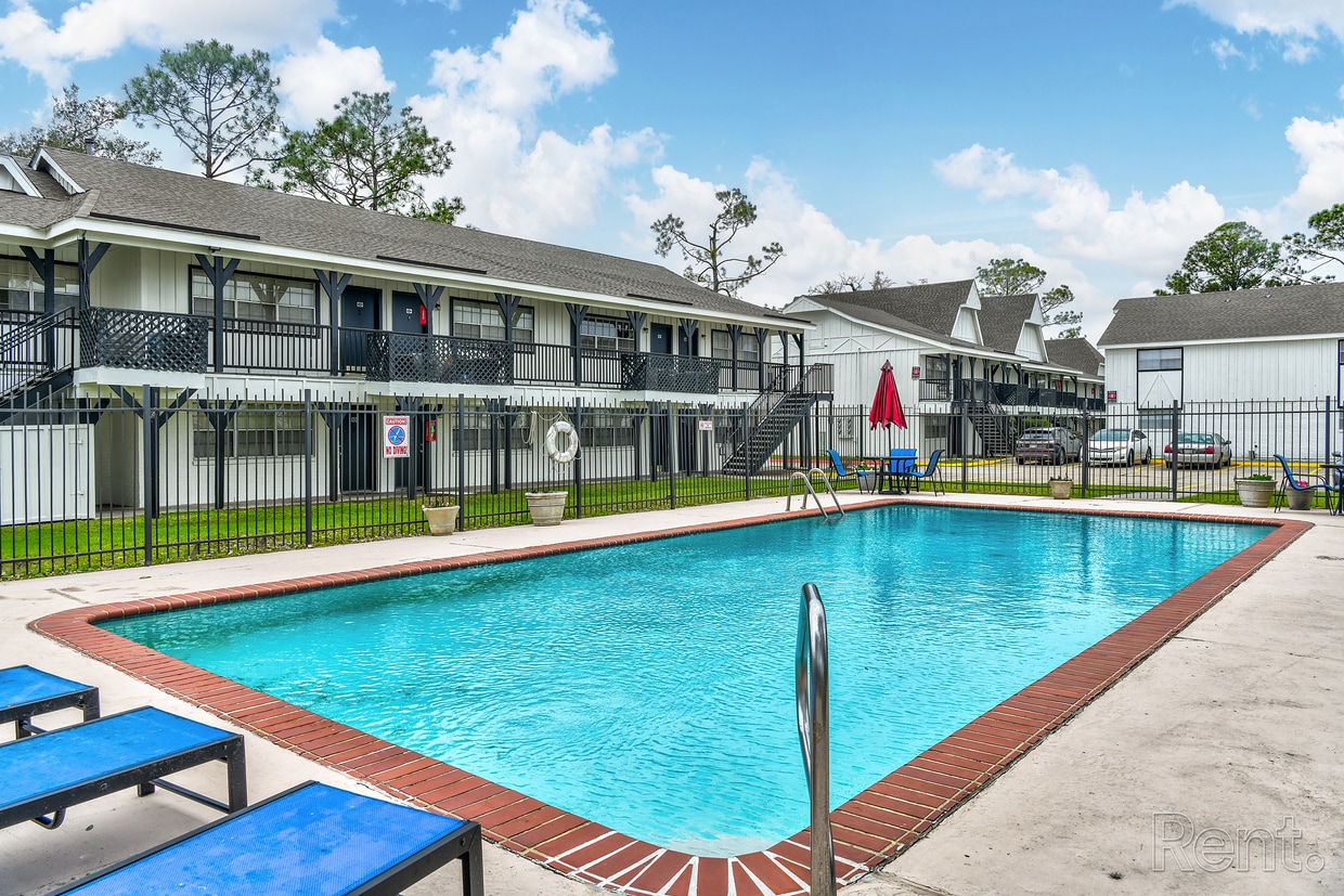 Canterbury House Apartments - 5467 W Park Ave Houma, LA 70364 ...