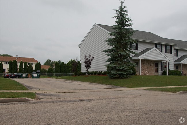 873 Wheelock Ave, Hartford, WI 53027 - 873 Wheelock Ave Hartford, WI ...