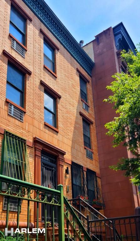 263 W 121st St, New York, NY 10027 - Townhome Rentals in New York NY ...