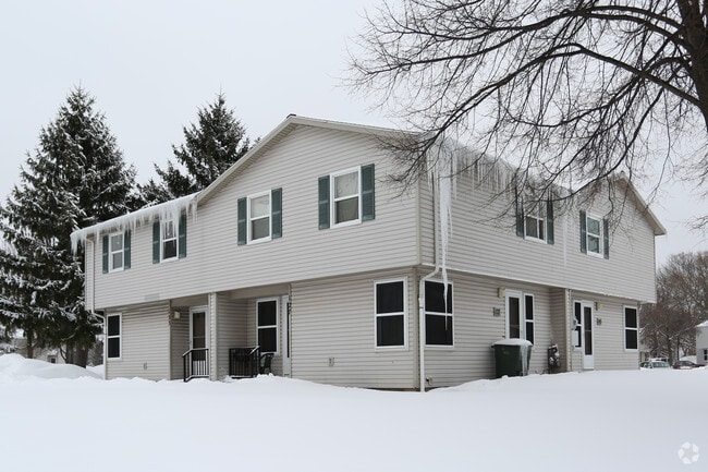 Seneca Manor Studios Apartments - Rochester, NY | Apartments.com