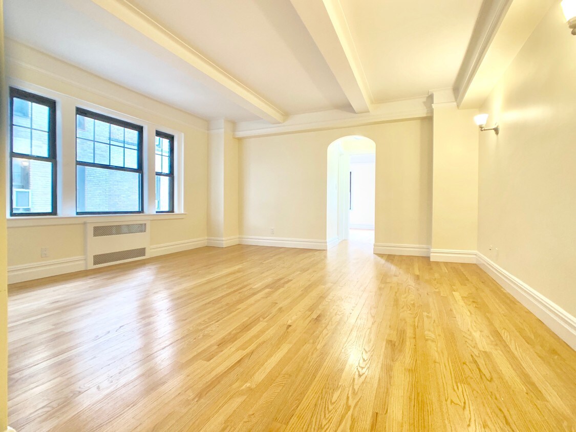 95 Christopher St, New York, NY 10014 - 95 Christopher St New York, NY ...