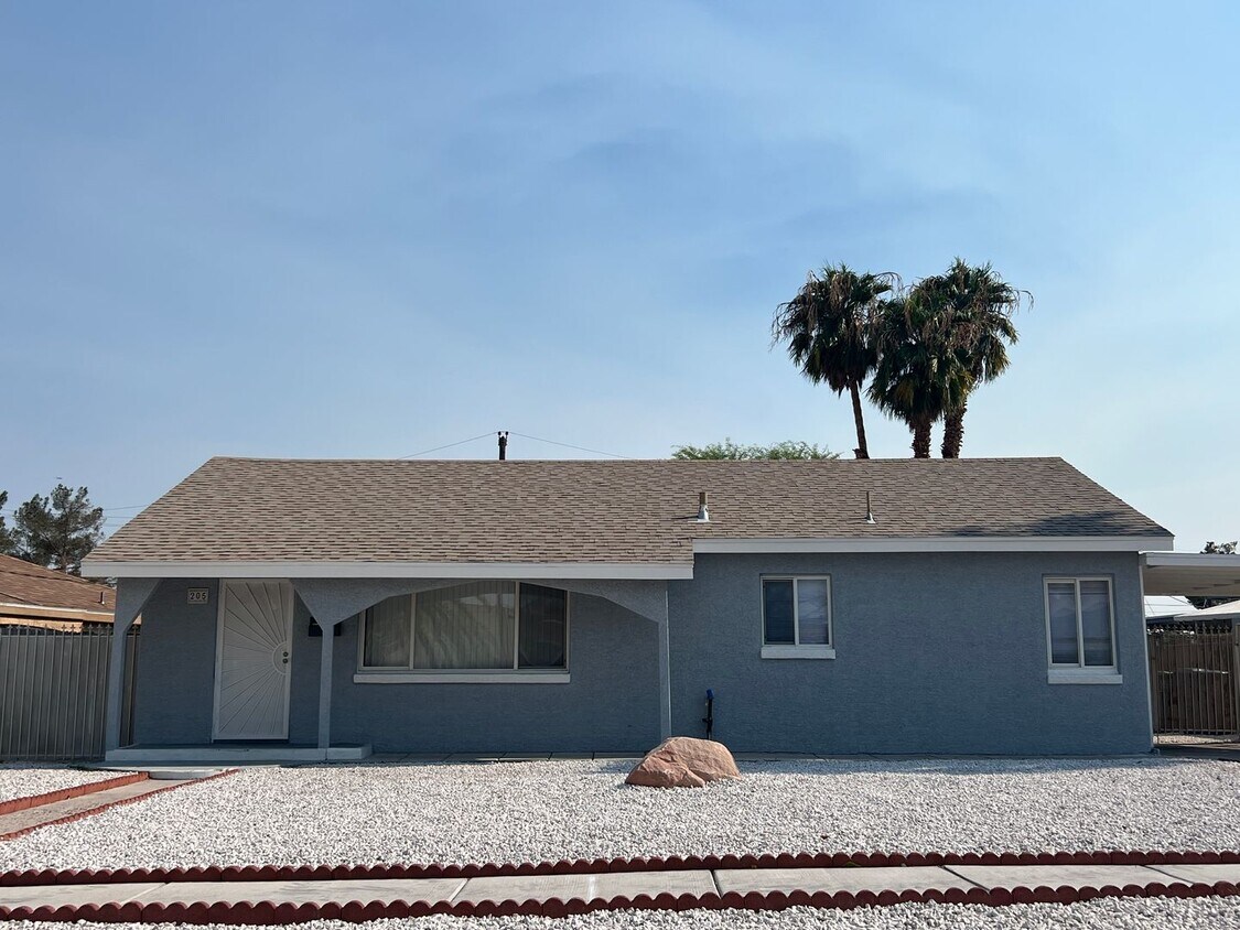 205 Circle Dr, Las Vegas, NV 89101 - House Rental in Las Vegas, NV ...