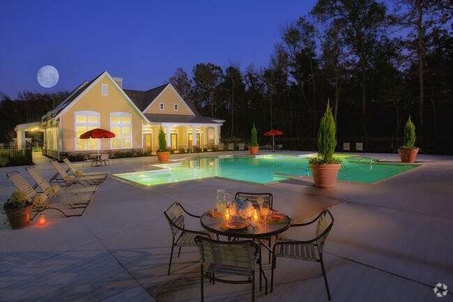 Arbor Landing Apartments for Rent with Extra Storage - Chester, VA - 11 ...