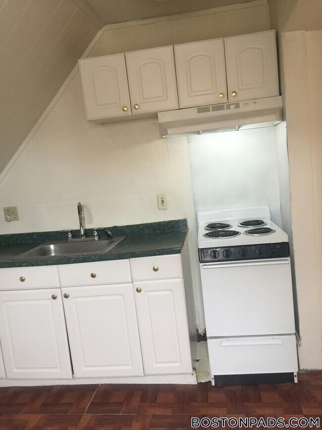 King Square Apartments under $3,000 - Boston, MA - Updated Today ...