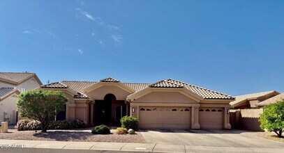 Crimson Ridge Apartments for Rent with Parking - Phoenix, AZ - Updated ...